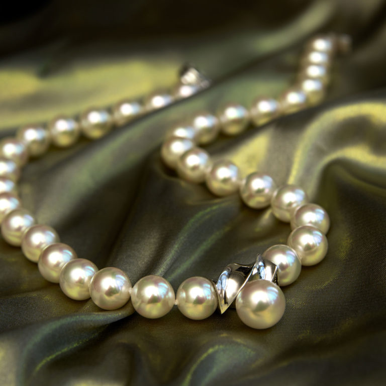 Quelle perle privilégier : la perle sauvage ou la perle de culture ...